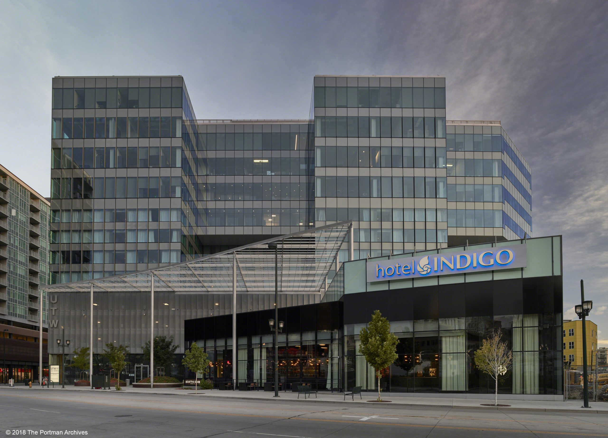 Union Tower West Officially Opens - Portman